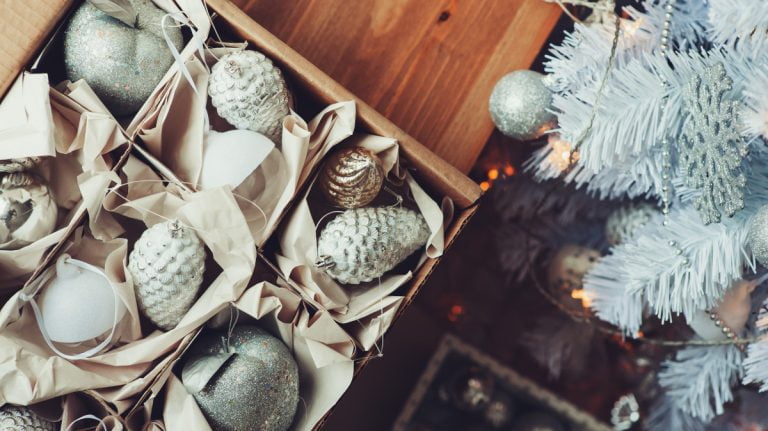 What is a Homemaker? A Beginner's Guide to Homemaking