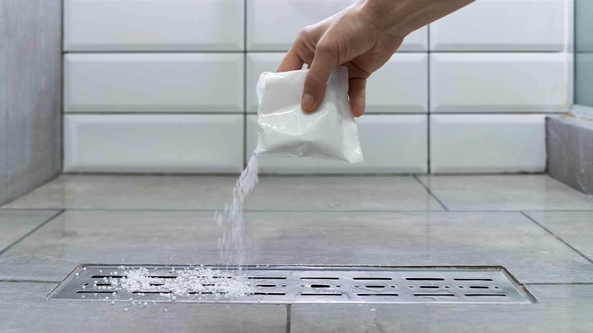 How to clean shower drain